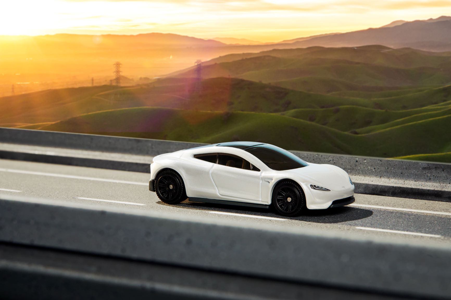 Mattel Matchbox Carbon Neutral Tesla Roadster – Carnews